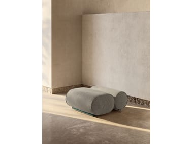 ROLLER Pouf By Desalto