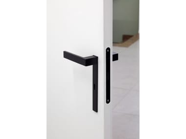 (IN)FINITO Door handle By Dnd | design Alfonso Femia