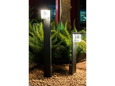 ELBO P Coluna luminosa LED de metal By Deltalight