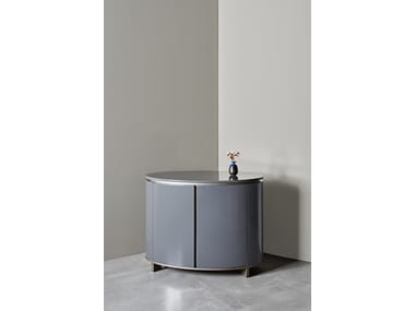 ELLIOT Sideboard with doors By Meridiani | design Andrea Parisio