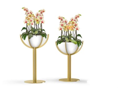 Metal plant pot ELON By BLOSS