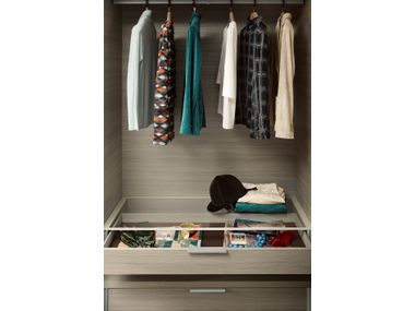 EMERY | Wardrobe with sliding doors Wardrobe with sliding doors By Lema