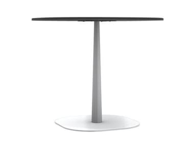 ENJOY Ceramic table By Ethimo