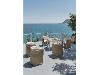 ESEDRA Upholstered garden chair with armrests By Ethimo | design Luca ...