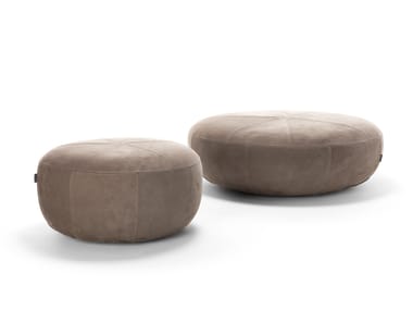10TH CLOVE Garden pouf By Exteta