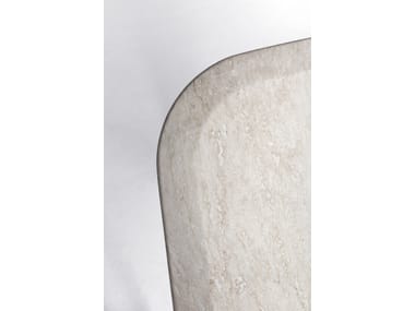 GIOTTO Rectangular travertine garden table By Exteta