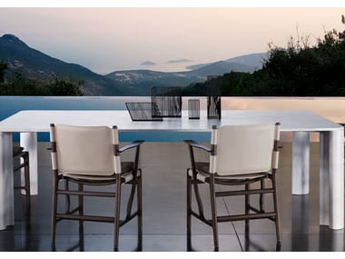 LEVANTE Mahogany and leather garden chair with armrests By Exteta