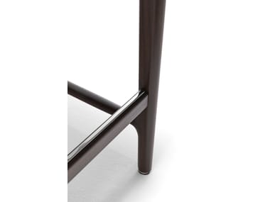 LEVANTE Stool By Exteta