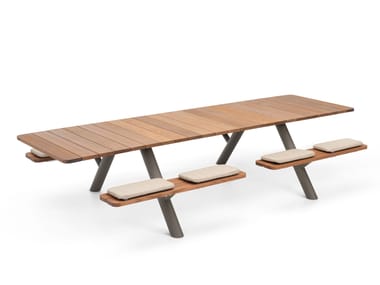 PANIGIRI PICNIC Table for public areas By Extremis