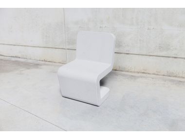 FLOW Concrete outdoor chair By SIT | design João Carvalho