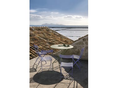 FLOWER | Round table By Ethimo