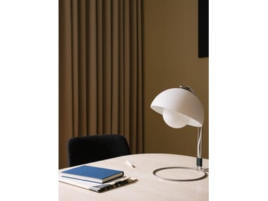 FLOWERPOT VP4 台灯 By &TRADITION | design Verner Panton