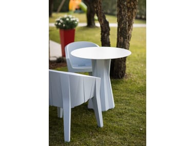 Polyethylene table FROZEN DINING TABLE By Plust design Matteo Ragni ...