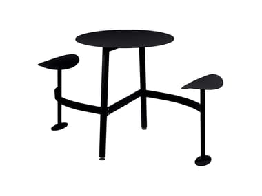 BOLDER Monoblock canteen table By Fermob