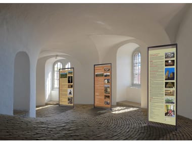 INUNO Double-sided floor-standing aluminium display unit By STUDIO T