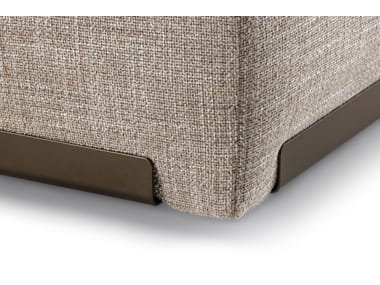 ATELIERM 床 By Flou