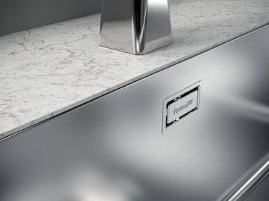 PHANTOM 710 Sink By Foster