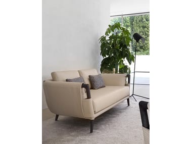 GAUDÍ | Sofa By Flou