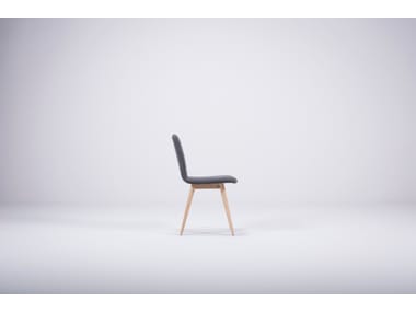 ENA Upholstered felt chair By GAZZDA | design Salih Teskeredzic