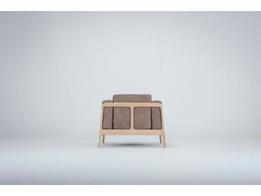 FAWN Leather armchair with armrests By GAZZDA | design Salih Teskeredzic