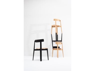 NORA Chaise en chêne avec dossier ouvert By GAZZDA | design Mustafa ...