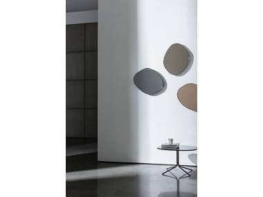 Wall-mounted mirror GOCCE DI RUGIADA By Sovet italia design Gianluigi ...