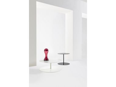 GONG tavolino By Cappellini design Giulio Cappellini