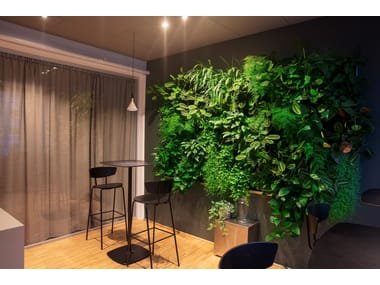 GREEN SCREEN vegetal frame By Greenworks