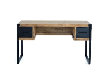 NEW YORK Writing desk By Giner y Colomer