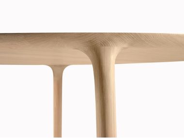 ELLE Round solid wood table By GoEs