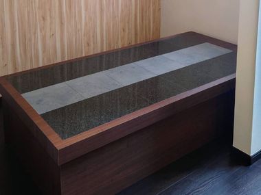 GANBANYOKU MODERN Spa bed By HEALING