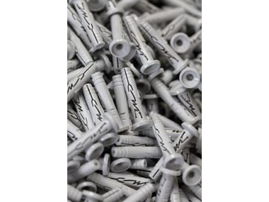 Wall plug HIT-M By Elematic Spit