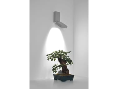 LED adjustable Outdoor floodlight HYDROTWIST By PUK