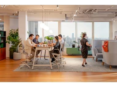 INTUITY PARK BENCH Mesa de reunión alta modular de melamina By Haworth