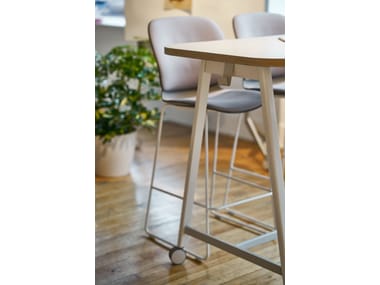 MAARI Office stool By Haworth