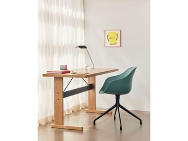 APEX DESK Table lamp By Hay