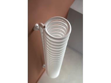 HOT SPRING Hot-water wall-mounted steel decorative radiator By Hotwave