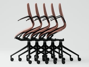 AS100 Swivel office chair with armrests with 4-Spoke base By Howe ...