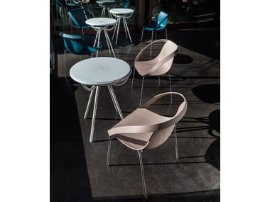 IMPOSSIBLE WOOD | Chair with armrests By Moroso design Doshi Levien