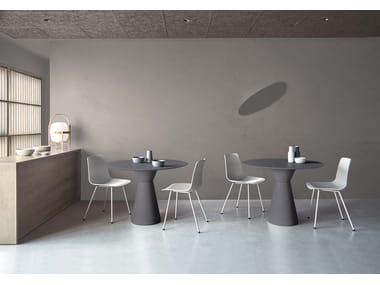 ESSENS Table base By INCLASS