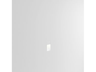 INLET TRIMLESS segnapasso By Delta Light