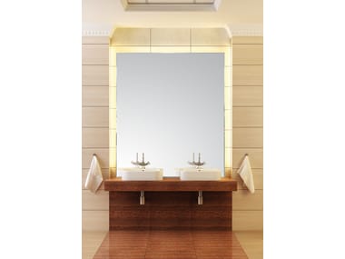 Bathroom mirror with integrated lighting INLIGHT By Top Light