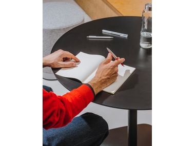 IRON | Round table Iron Collection By ENEA design Estudi Manel Molina