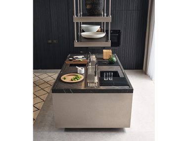 ITALIA + FRAME SYSTEM Kitchen in stainless steel and wood with double ...