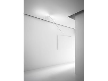 SPILLO Wall lamp By Icone