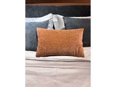 TWILS - BOOK Bed By In Stock
