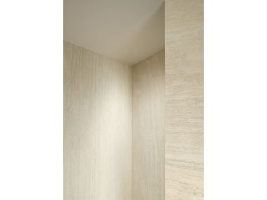 I TRAVERTINI BIANCO VEIN CUT Pavimento By Italgraniti