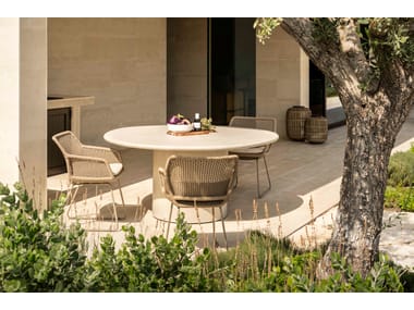 COMO DINING TABLE ROUND Table By Jardinico