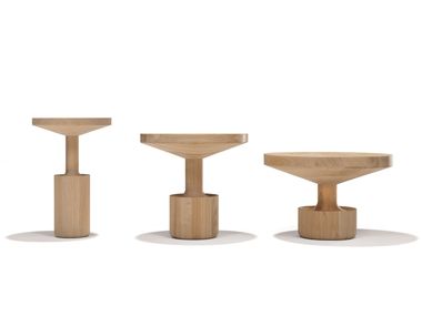 Round solid wood coffee table KIGI By Linteloo design Roderick Vos