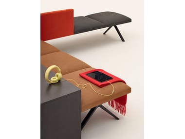 KIIK | Console table By arper design Ichiro Iwasaki